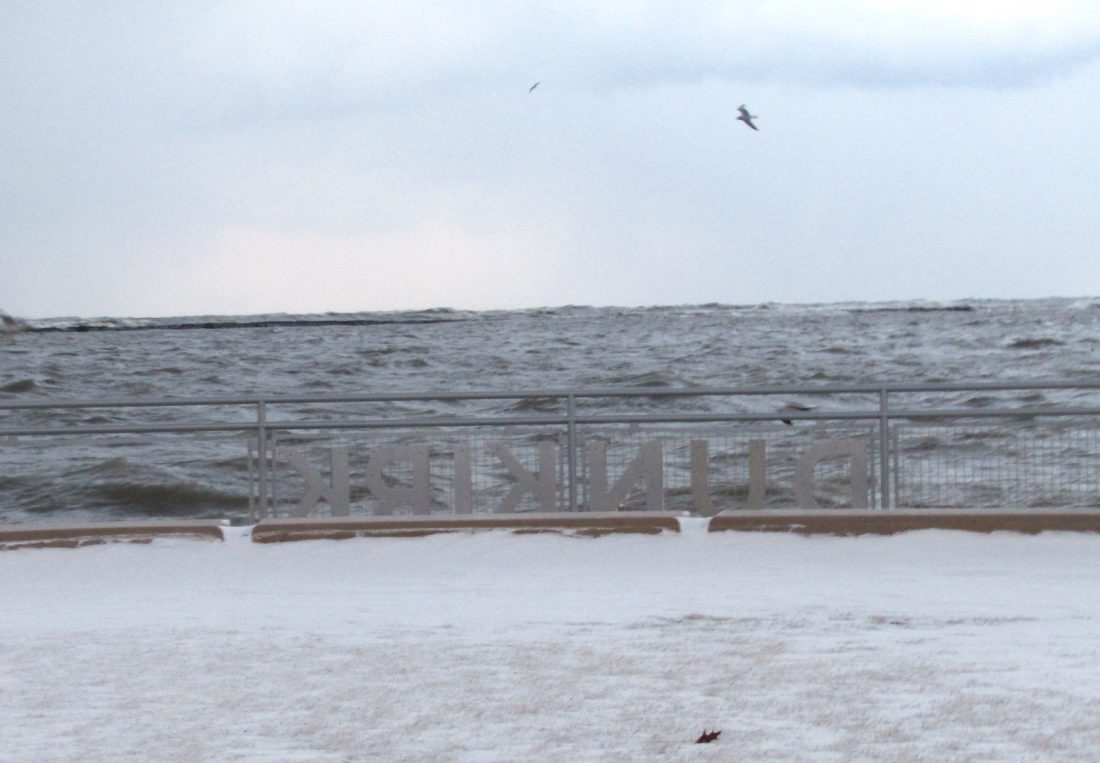 High waters at Dunkirk city pier | News, Sports, Jobs - Observer Today